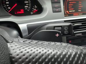 Grey Audi A6 2008 in Riga, with an engine capacity of 3.00 L and mileage of 372 thousand km for 4290 €, photo 30 on AUTOMOTO.COM.LV
