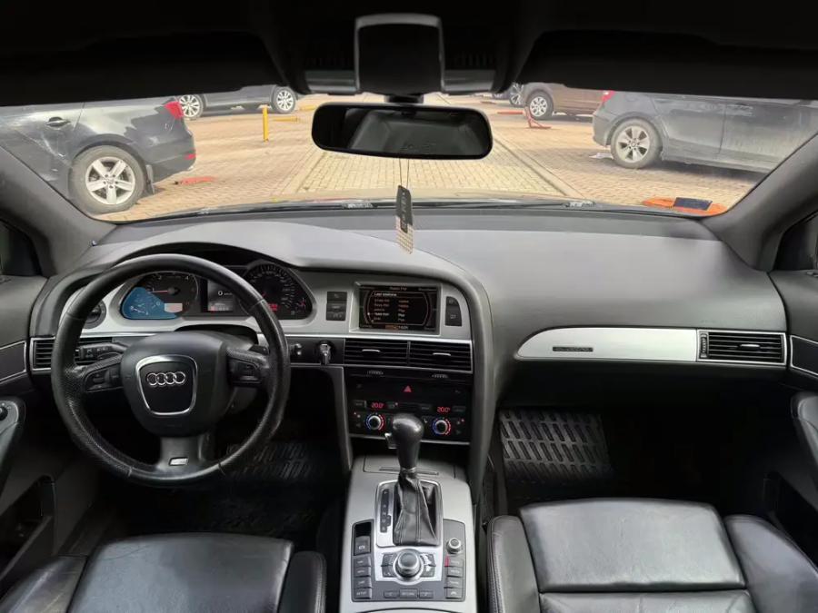 Pelēks Audi A6 2008 Rīga, ar dzinēja tilpumu 3.00 L un nobraukumu 319 tūkst. km par 4490 €, foto 12 vietnē AUTOMOTO.COM.LV