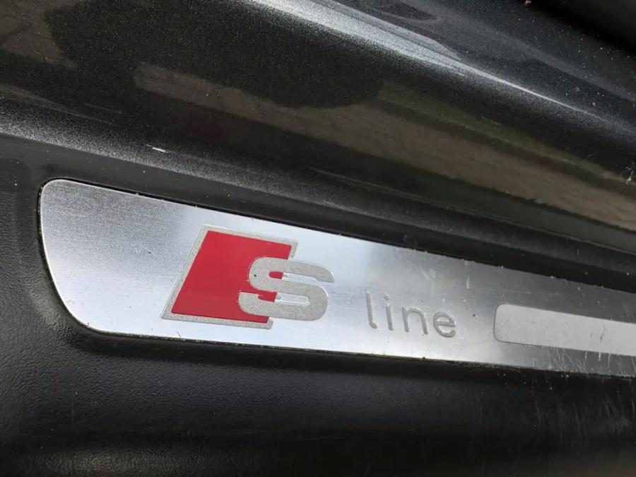 Pelēks Audi A6 2008 Rīga, ar dzinēja tilpumu 3.00 L un nobraukumu 319 tūkst. km par 4490 €, foto 14 vietnē AUTOMOTO.COM.LV