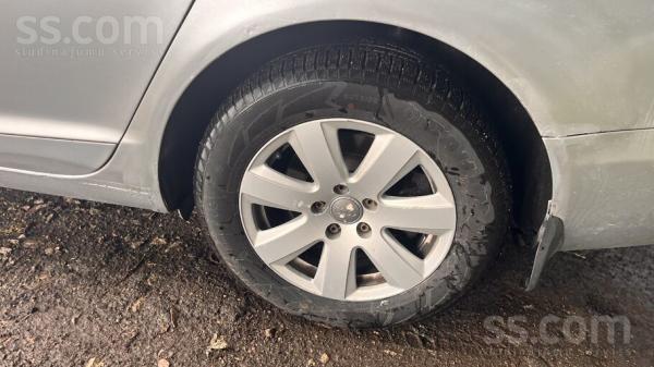 Pelēks Audi A6 2008 Rīga, ar dzinēja tilpumu 2.70 L un nobraukumu 398 tūkst. km par 3500 €, foto 9 vietnē AUTOMOTO.COM.LV