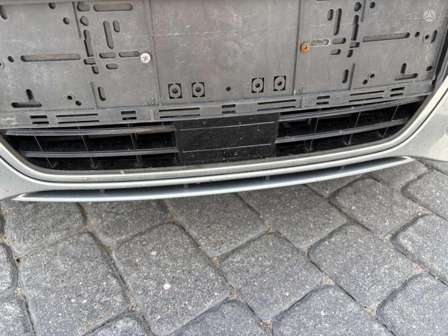Grey Audi A6 2008 in Alytus, with an engine capacity of 4.20 L and mileage of 170 thousand km for 5650 €, photo 7 on AUTOMOTO.COM.LV