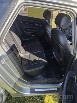 Pelēks Audi A6 2008 Tukums, ar dzinēja tilpumu 2.00 L un nobraukumu 330 tūkst. km par 3700 €, foto 12 vietnē AUTOMOTO.COM.LV