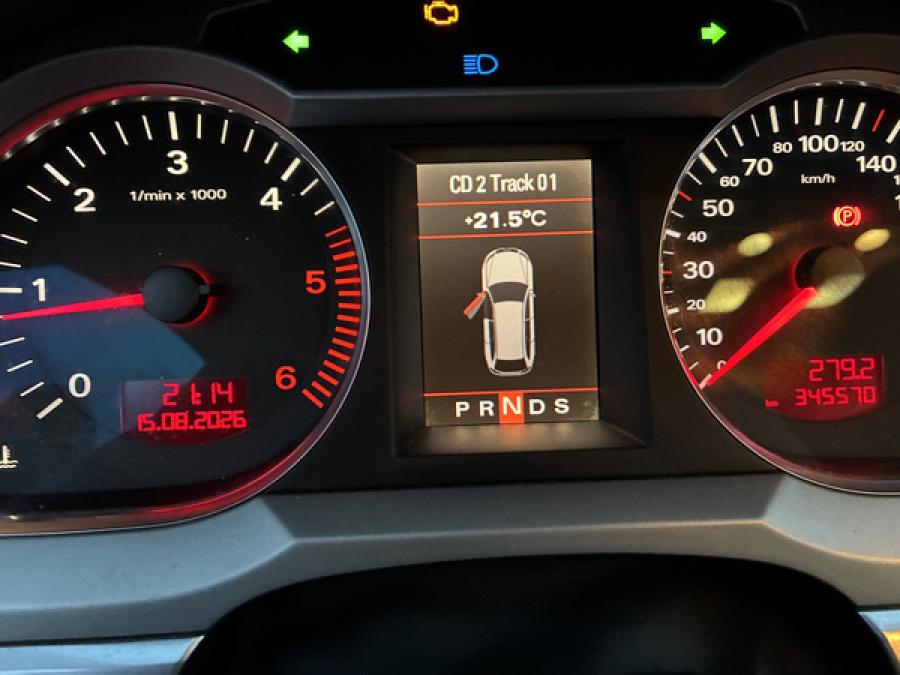 Grey Audi A6 2008 in Torva, with an engine capacity of 0.00 L and mileage of 336 thousand km for 3250 €, photo 15 on AUTOMOTO.COM.LV