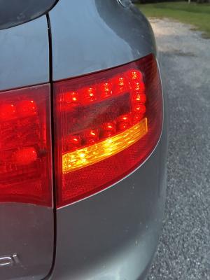 Grey Audi A6 2008 in Torva, with an engine capacity of 0.00 L and mileage of 336 thousand km for 3250 €, photo 20 on AUTOMOTO.COM.LV