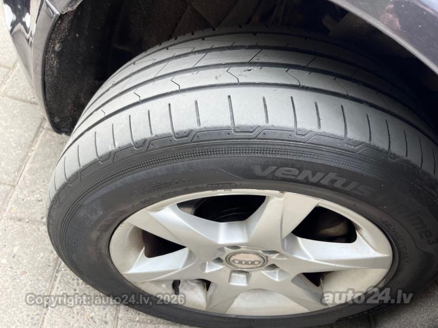 Grey Audi A6 2008 in Tartu, with an engine capacity of 3.00 L and mileage of 359 thousand km for 2499 €, photo 18 on AUTOMOTO.COM.LV
