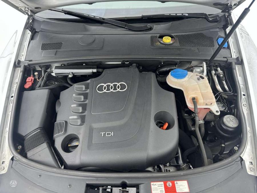 Grey Audi A6 2009 in Siauliai, with an engine capacity of 2.00 L and mileage of 306 thousand km for 4950 €, photo 21 on AUTOMOTO.COM.LV