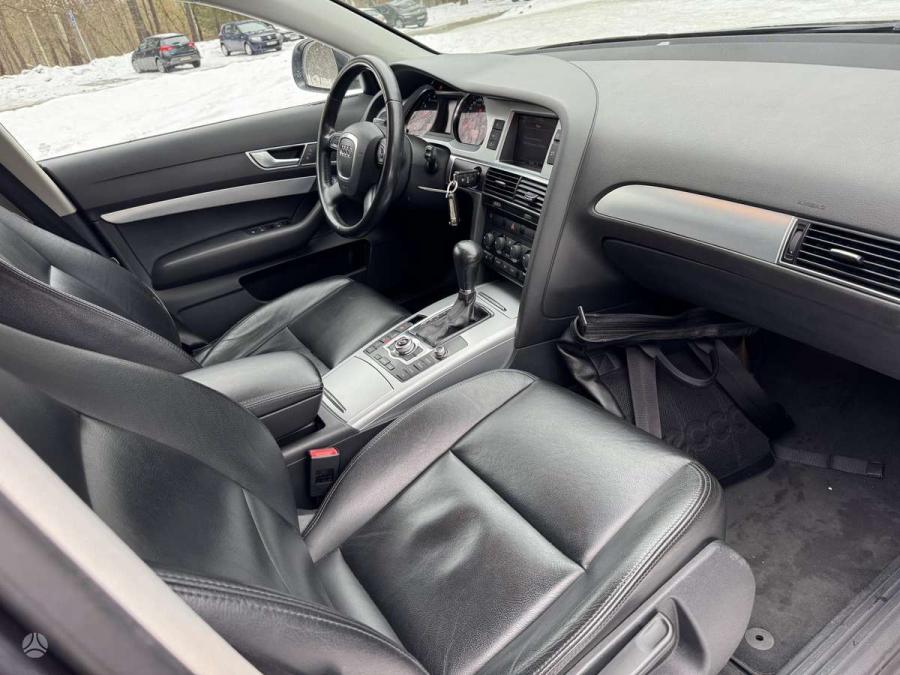 Grey Audi A6 2009 in Vilnius, with an engine capacity of 2.77 L and mileage of 299 thousand km for 3800 €, photo 12 on AUTOMOTO.COM.LV
