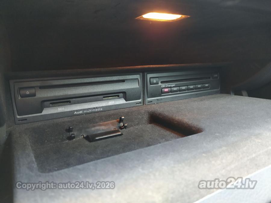 Grey Audi A6 2009 in Paide, with an engine capacity of 3.00 L and mileage of 384 thousand km for 4390 €, photo 18 on AUTOMOTO.COM.LV