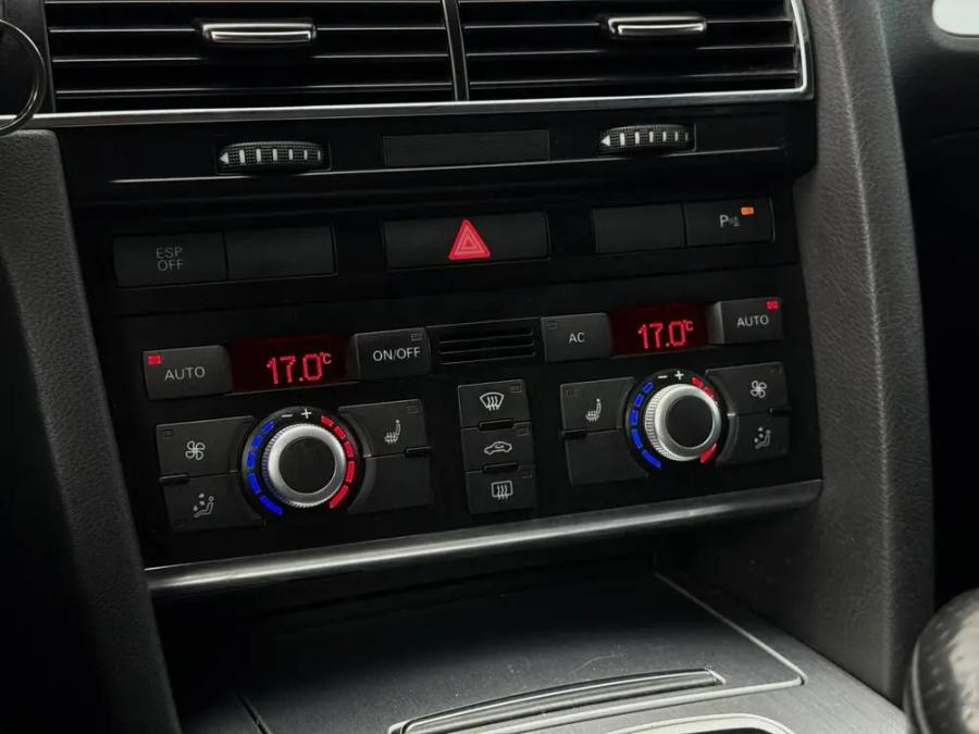 Grey Audi A6 2009 in Rezekne, with an engine capacity of 2.70 L and mileage of 330 thousand km for 5990 €, photo 20 on AUTOMOTO.COM.LV
