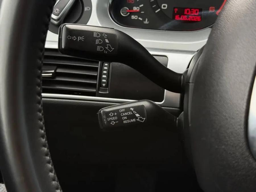 Grey Audi A6 2009 in Rezekne, with an engine capacity of 2.00 L and mileage of 272 thousand km for 4990 €, photo 16 on AUTOMOTO.COM.LV