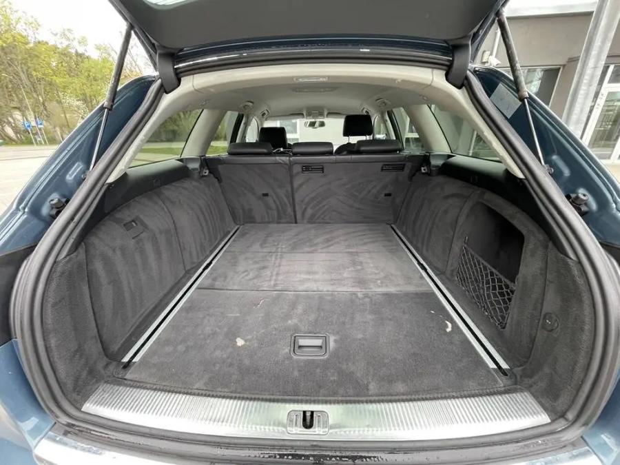 Pelēks Audi A6 2009 Jūrmala, ar dzinēja tilpumu 2.00 L un nobraukumu 290 tūkst. km par 5250 €, foto 22 vietnē AUTOMOTO.COM.LV