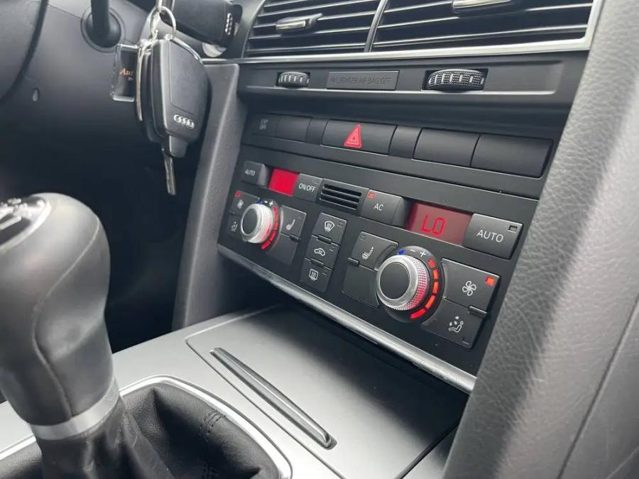Pelēks Audi A6 2009 Jūrmala, ar dzinēja tilpumu 2.00 L un nobraukumu 290 tūkst. km par 5250 €, foto 31 vietnē AUTOMOTO.COM.LV