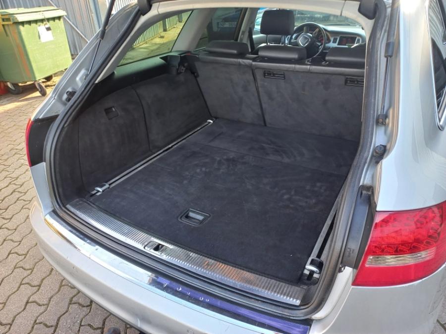 Grey Audi A6 2009 in Riga, with an engine capacity of 3.00 L and mileage of 360 thousand km for 5190 €, photo 16 on AUTOMOTO.COM.LV