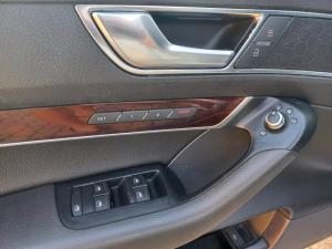 Grey Audi A6 2009 in Riga, with an engine capacity of 3.00 L and mileage of 360 thousand km for 5190 €, photo 20 on AUTOMOTO.COM.LV