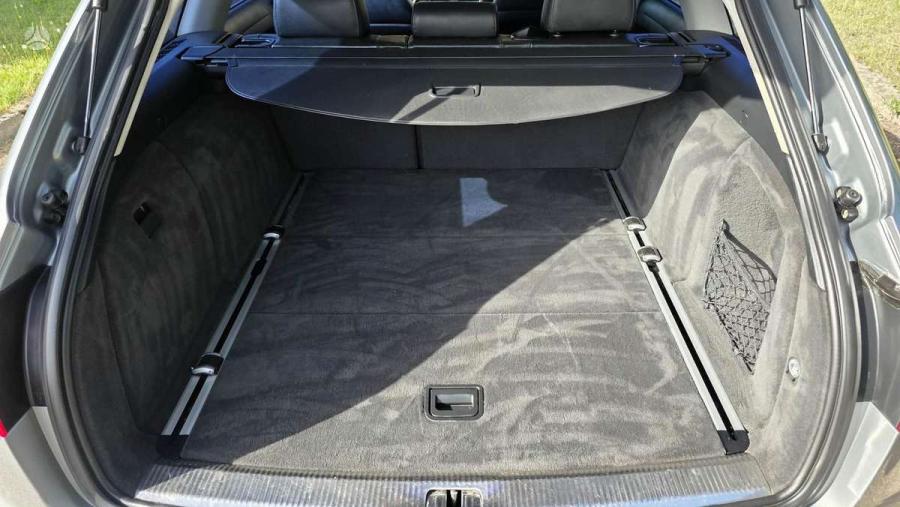 Grey Audi A6 2009 in Siauliai, with an engine capacity of 2.70 L and mileage of 249 thousand km for 5250 €, photo 32 on AUTOMOTO.COM.LV