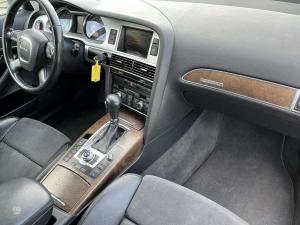 Pelēks Audi A6 2009 Viļņa, ar dzinēja tilpumu 2.70 L un nobraukumu 285 tūkst. km par 3999 €, foto 10 vietnē AUTOMOTO.COM.LV