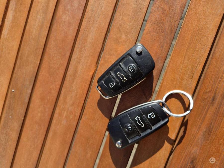 Серый Ауди А6 2009 в Кретинга, объемом двигателя 1.97 л и пробегом 285 тыс. км за 4700 €, фото 14 на AUTOMOTO.COM.LV