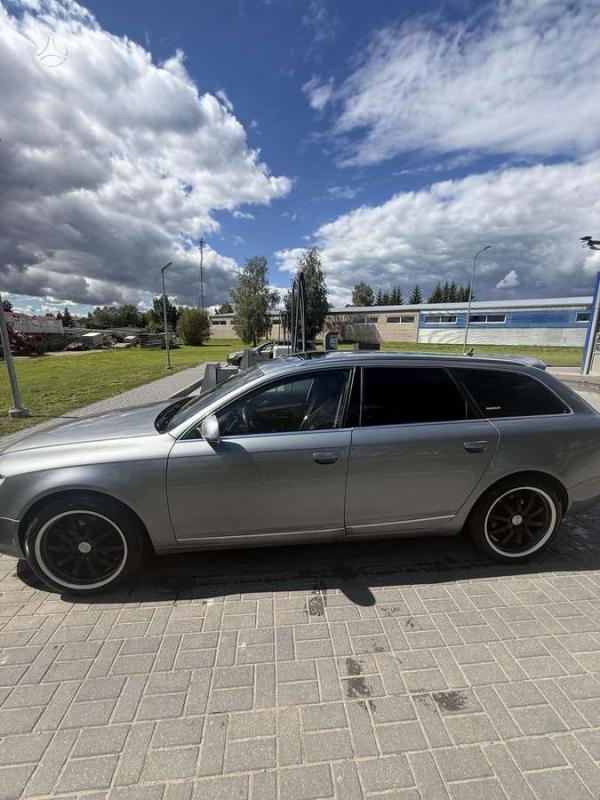 Audi A6 2009 in Silale on AUTOMOTO.COM.LV Grey Audi A6 2009 in Silale, with an engine capacity of 2.70 L and mileage of 427 thousand km for 2800 €, photo 4 on AUTOMOTO.COM.LV