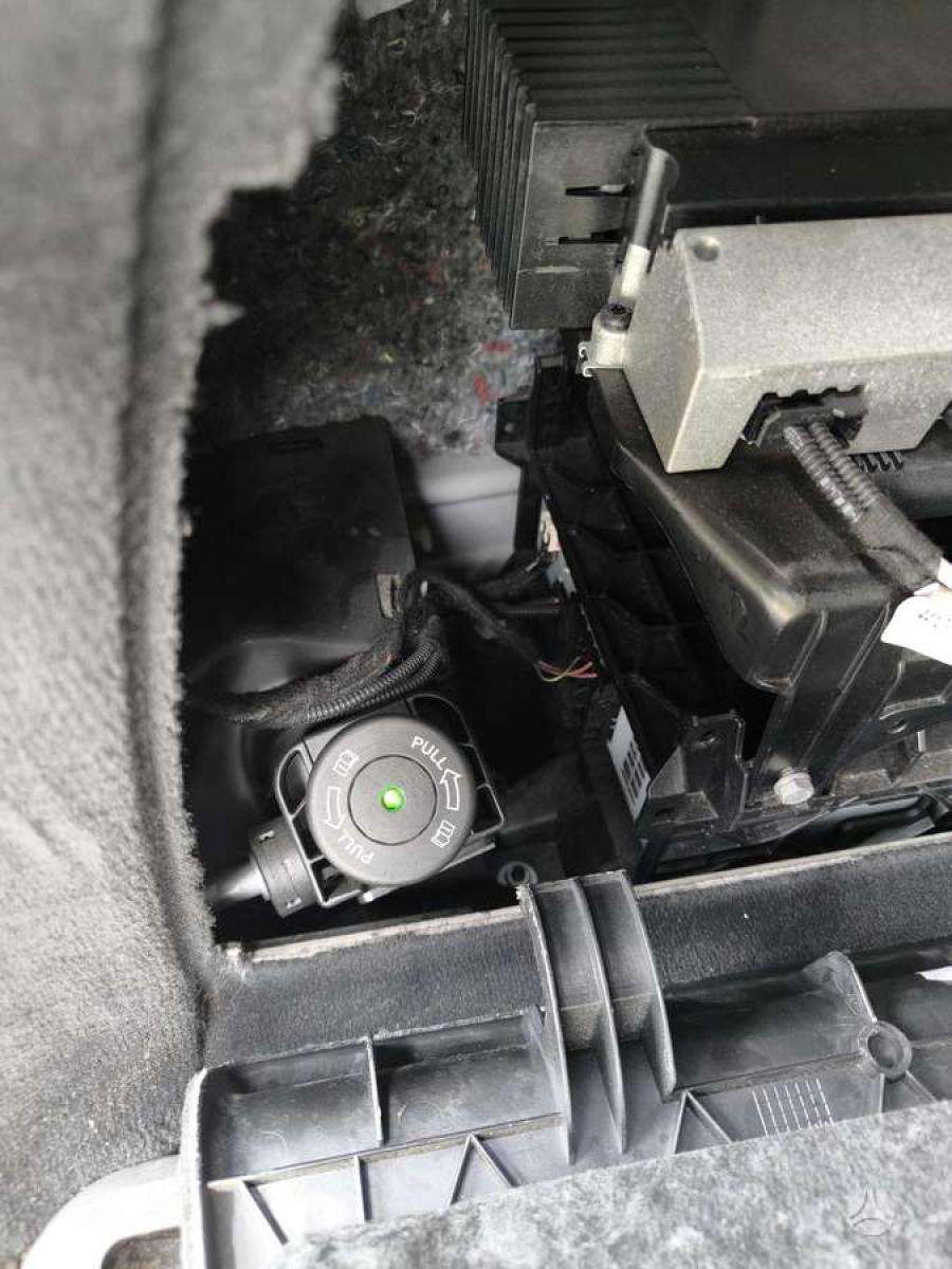Pelēks Audi A6 2009 Viļņa, ar dzinēja tilpumu 2.97 L un nobraukumu 268 tūkst. km par 6800 €, foto 13 vietnē AUTOMOTO.COM.LV