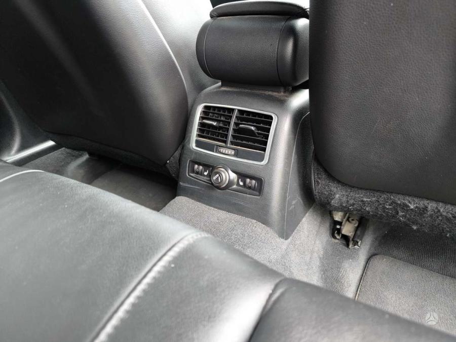 Pelēks Audi A6 2009 Viļņa, ar dzinēja tilpumu 2.97 L un nobraukumu 268 tūkst. km par 6800 €, foto 21 vietnē AUTOMOTO.COM.LV