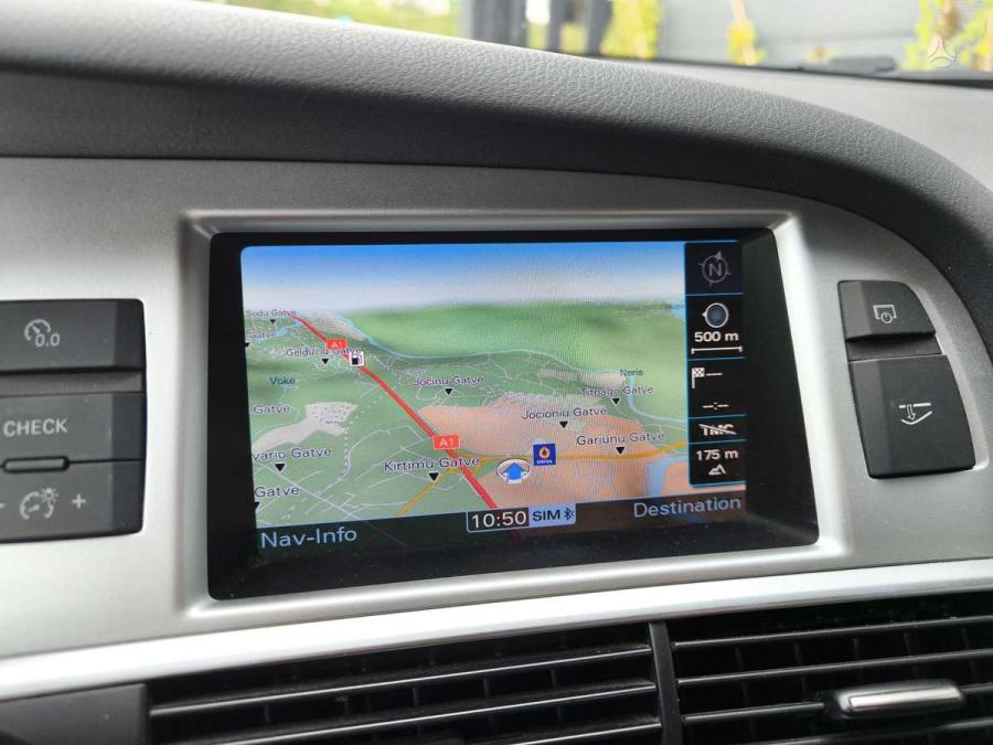 Pelēks Audi A6 2009 Viļņa, ar dzinēja tilpumu 2.97 L un nobraukumu 268 tūkst. km par 6800 €, foto 30 vietnē AUTOMOTO.COM.LV