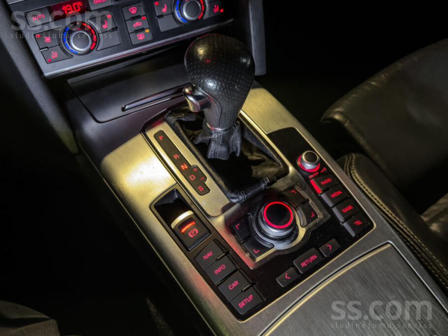 Pelēks Audi A6 2009 Rīga, ar dzinēja tilpumu 3.00 L un nobraukumu 297 tūkst. km par 7500 €, foto 15 vietnē AUTOMOTO.COM.LV