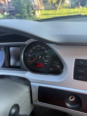 Grey Audi A6 2009 in Alytus, with an engine capacity of 3.00 L and mileage of 305 thousand km for 5600 €, photo 10 on AUTOMOTO.COM.LV