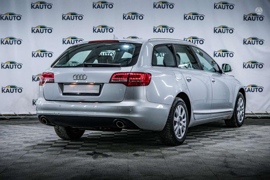 Pelēks Audi A6 2010 Kauņa, ar dzinēja tilpumu 2.70 L un nobraukumu 0 tūkst. km par 7290 €, foto 3 vietnē AUTOMOTO.COM.LV