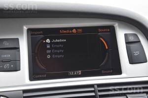 Pelēks Audi A6 2010 Rīga, ar dzinēja tilpumu 2.00 L un nobraukumu 223 tūkst. km par 6900 €, foto 24 vietnē AUTOMOTO.COM.LV