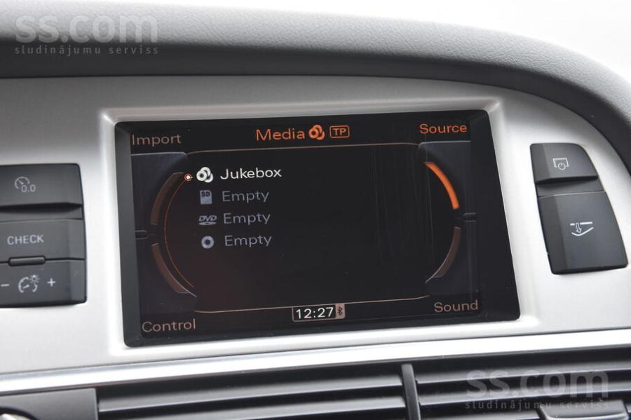 Pelēks Audi A6 2010 Rīga, ar dzinēja tilpumu 2.00 L un nobraukumu 223 tūkst. km par 6900 €, foto 24 vietnē AUTOMOTO.COM.LV