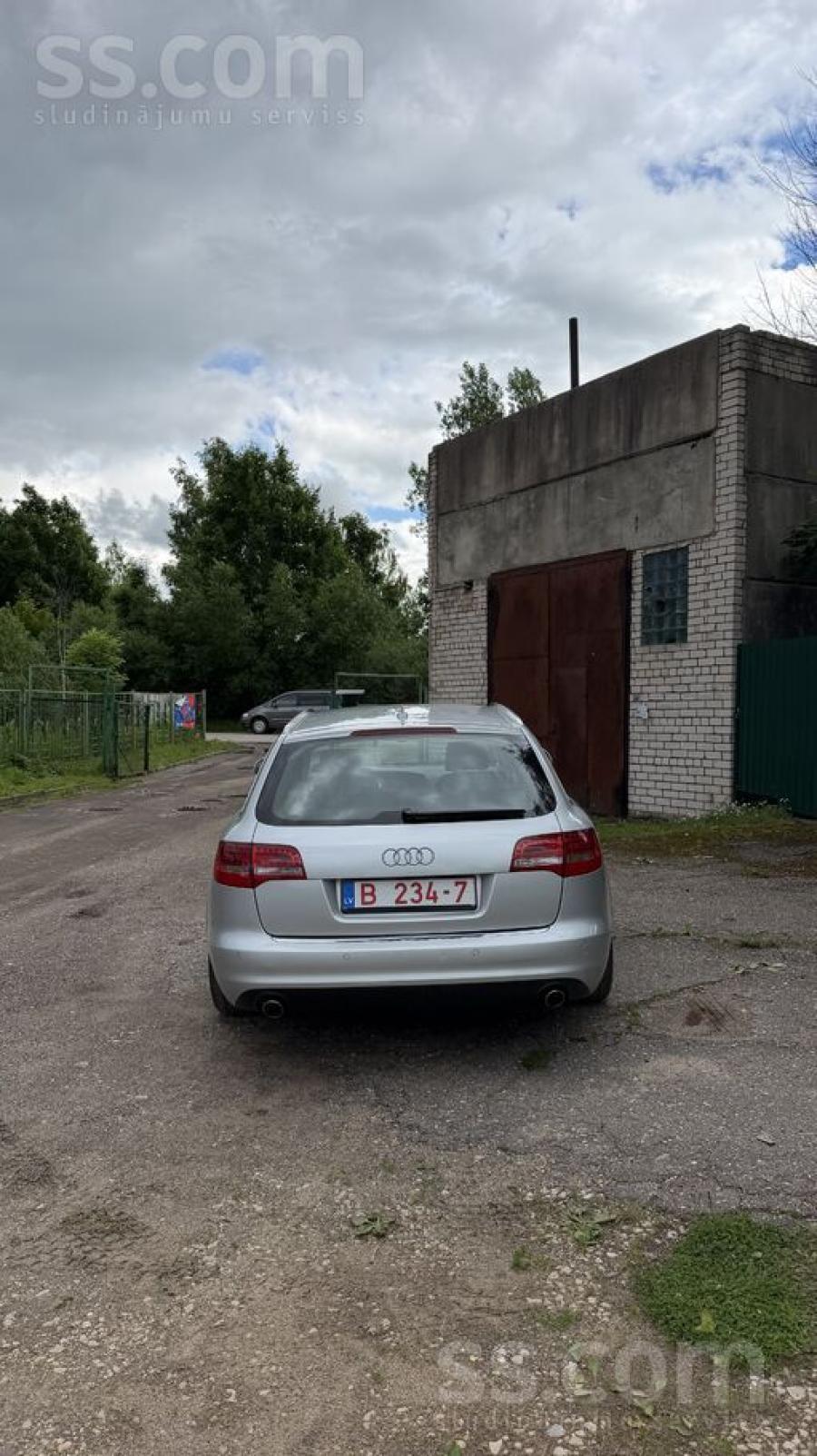 Grey Audi A6 2010 in Daugavpils, with an engine capacity of 2.70 L and mileage of 0 thousand km for 4750 €, photo 6 on AUTOMOTO.COM.LV