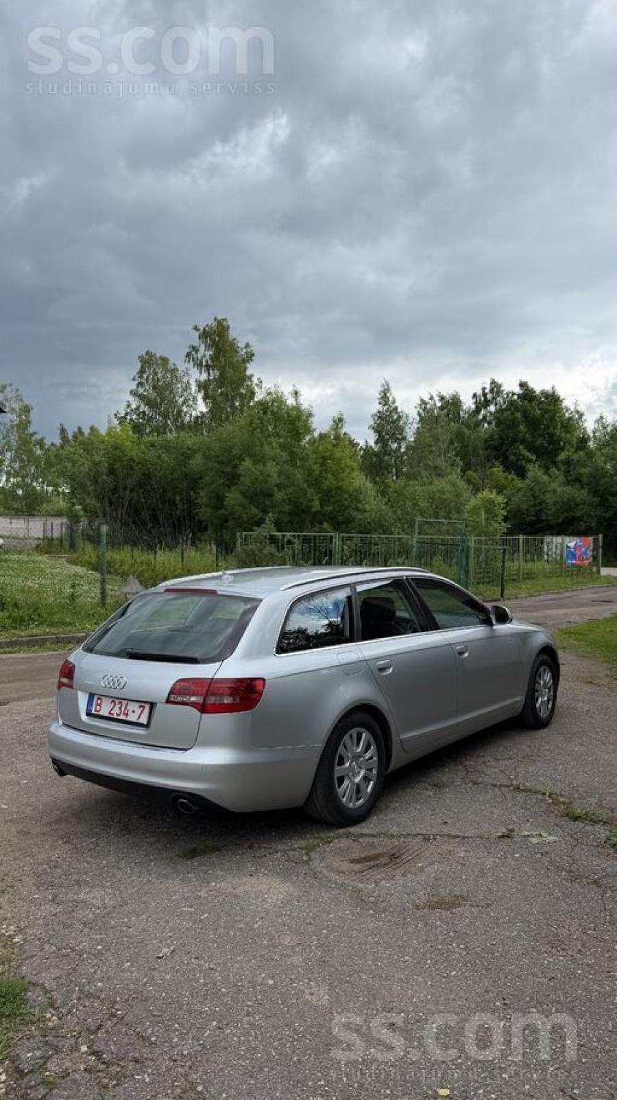 Grey Audi A6 2010 in Daugavpils, with an engine capacity of 2.70 L and mileage of 0 thousand km for 4750 €, photo 7 on AUTOMOTO.COM.LV