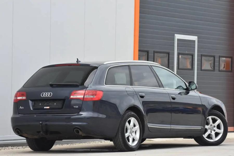 Pelēks Audi A6 2010 Mārupe, ar dzinēja tilpumu 2.00 L un nobraukumu 224 tūkst. km par 6900 €, foto 8 vietnē AUTOMOTO.COM.LV
