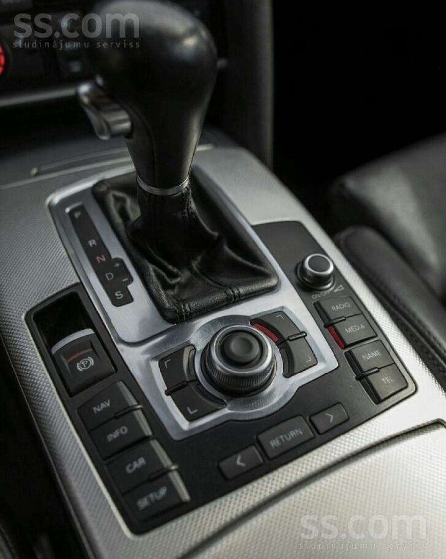 Pelēks Audi A6 2010 Tukums, ar dzinēja tilpumu 2.70 L un nobraukumu 386 tūkst. km par 5700 €, foto 13 vietnē AUTOMOTO.COM.LV