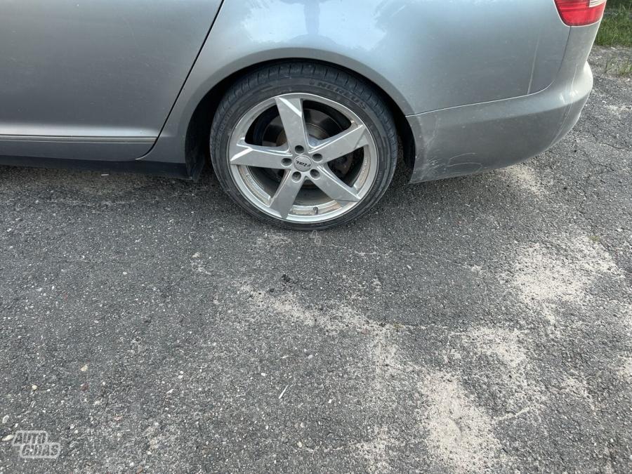 Grey Audi A6 2010 in Vilnius, with an engine capacity of 2.70 L and mileage of 285 thousand km for 5400 €, photo 35 on AUTOMOTO.COM.LV