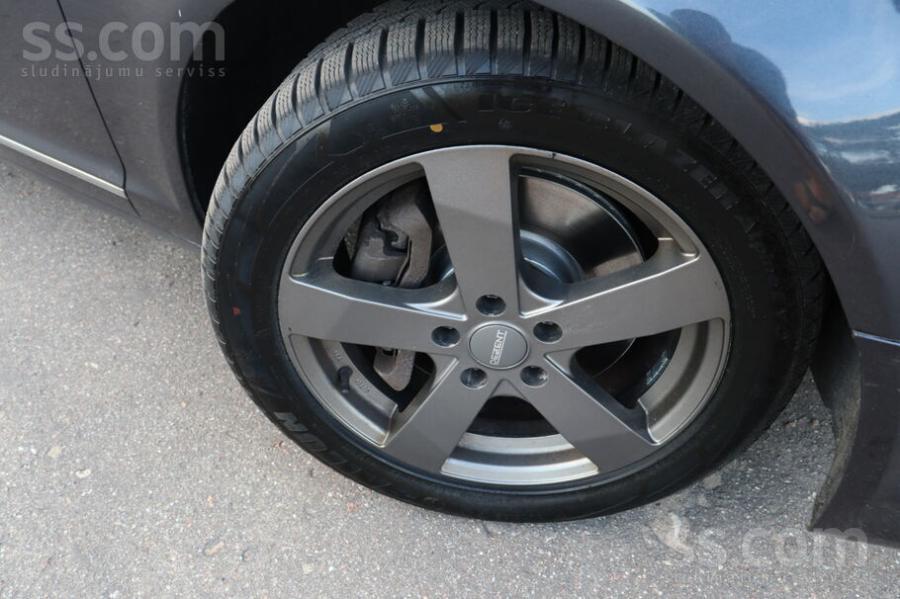 Pelēks Audi A6 2010 Rīga, ar dzinēja tilpumu 2.70 L un nobraukumu 370 tūkst. km par 4490 €, foto 8 vietnē AUTOMOTO.COM.LV