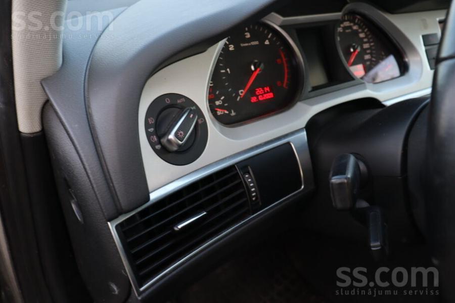 Pelēks Audi A6 2010 Rīga, ar dzinēja tilpumu 2.70 L un nobraukumu 370 tūkst. km par 4490 €, foto 13 vietnē AUTOMOTO.COM.LV