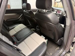 Grey Audi A6 2010 in Riga, with an engine capacity of 3.00 L and mileage of 319 thousand km for 7600 €, photo 8 on AUTOMOTO.COM.LV