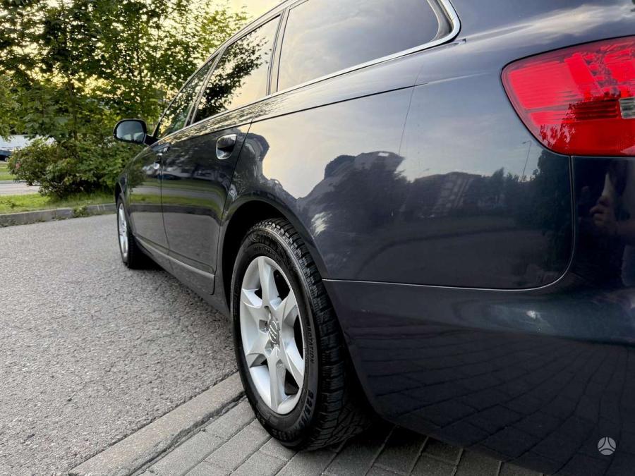 Grey Audi A6 2010 in Vilnius, with an engine capacity of 2.00 L and mileage of 295 thousand km for 5500 €, photo 8 on AUTOMOTO.COM.LV