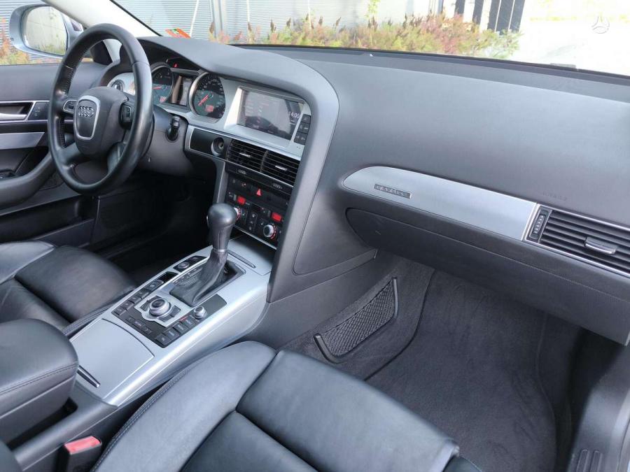 Grey Audi A6 2010 in Vilnius, with an engine capacity of 2.97 L and mileage of 203 thousand km for 6800 €, photo 15 on AUTOMOTO.COM.LV