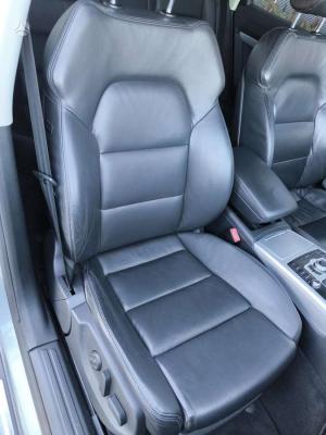 Grey Audi A6 2010 in Vilnius, with an engine capacity of 2.97 L and mileage of 203 thousand km for 6800 €, photo 17 on AUTOMOTO.COM.LV