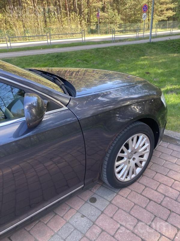 Grey Audi A6 2011 in Ventspils, with an engine capacity of 2.00 L and mileage of 233 thousand km for 5800 €, photo 6 on AUTOMOTO.COM.LV