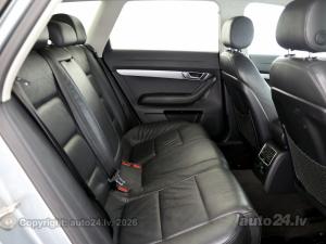 Grey Audi A6 2011 in Tallinn, with an engine capacity of 2.00 L and mileage of 388 thousand km for 2699 €, photo 8 on AUTOMOTO.COM.LV