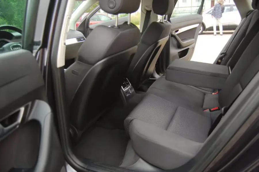 Pelēks Audi A6 2011 Jēkabpils, ar dzinēja tilpumu 2.00 L un nobraukumu 282 tūkst. km par 5300 €, foto 15 vietnē AUTOMOTO.COM.LV