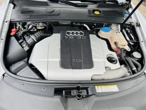 Pelēks Audi A6 2011 Rīga, ar dzinēja tilpumu 3.00 L un nobraukumu 283 tūkst. km par 6950 €, foto 27 vietnē AUTOMOTO.COM.LV