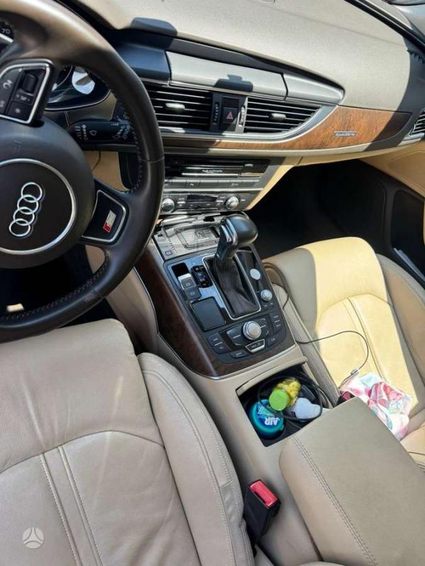 Grey Audi A6 2011 in Kaunas, with an engine capacity of 3.00 L and mileage of 246 thousand km for 9850 €, photo 10 on AUTOMOTO.COM.LV