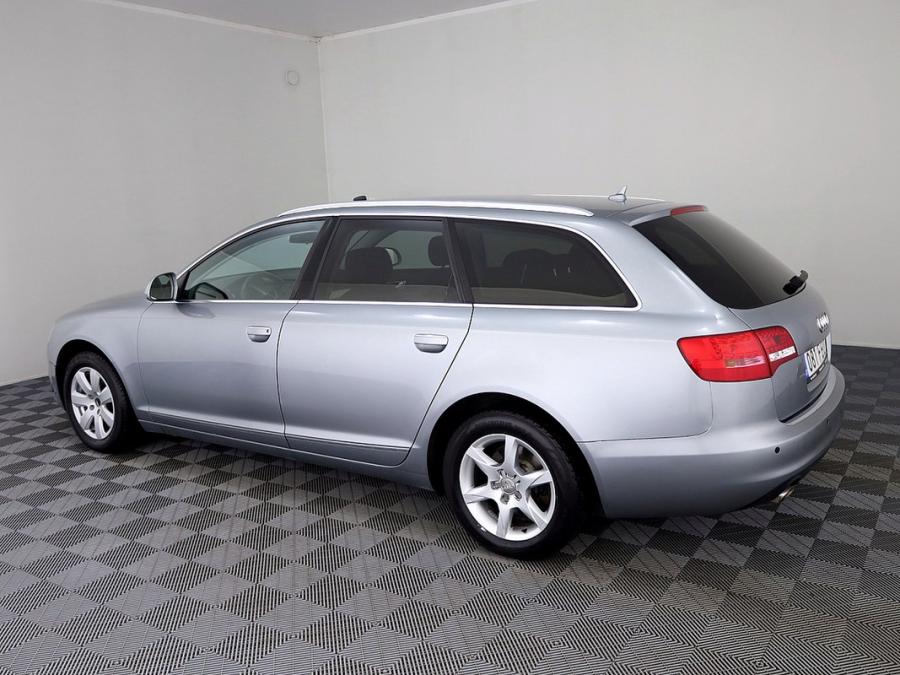 Grey Audi A6 2011 in Tallinn, with an engine capacity of 2.00 L and mileage of 388 thousand km for 2699 €, photo 14 on AUTOMOTO.COM.LV
