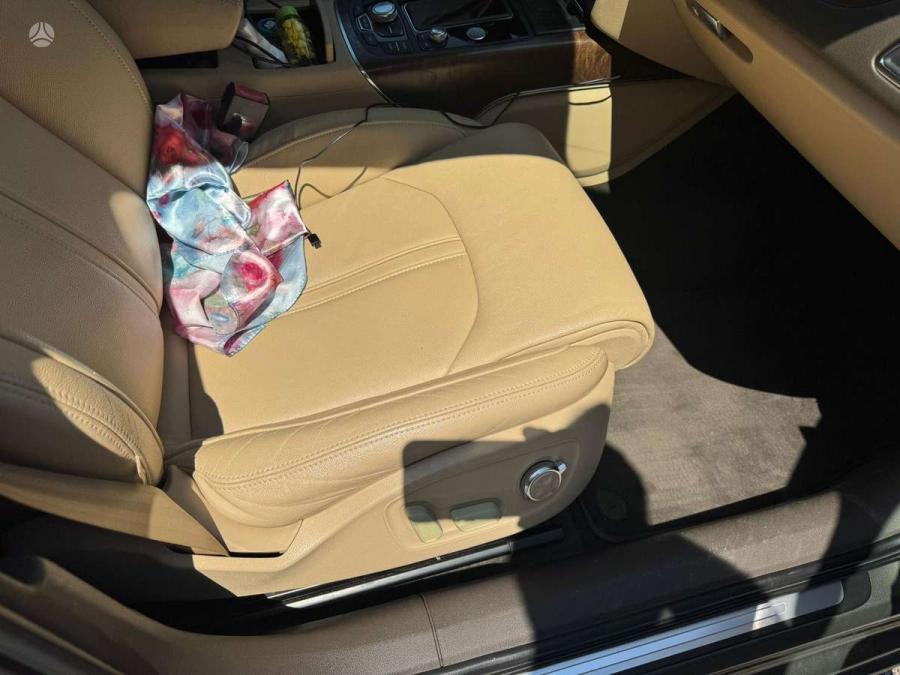 Pelēks Audi A6 2011 Kauņa, ar dzinēja tilpumu 3.00 L un nobraukumu 245 tūkst. km par 9650 €, foto 17 vietnē AUTOMOTO.COM.LV