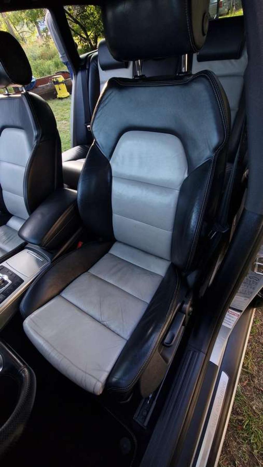Grey Audi A6 2011 in Vilnius, with an engine capacity of 2.97 L and mileage of 330 thousand km for 7500 €, photo 17 on AUTOMOTO.COM.LV