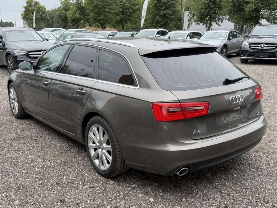 Grey Audi A6 2011 in Kaunas, with an engine capacity of 3.00 L and mileage of 247 thousand km for 9650 €, photo 4 on AUTOMOTO.COM.LV